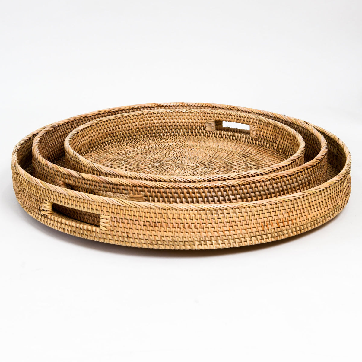 NATURAL ROUND RATTAN TRAY WITH HANDLES | 60CM – ZEPHYR HOME